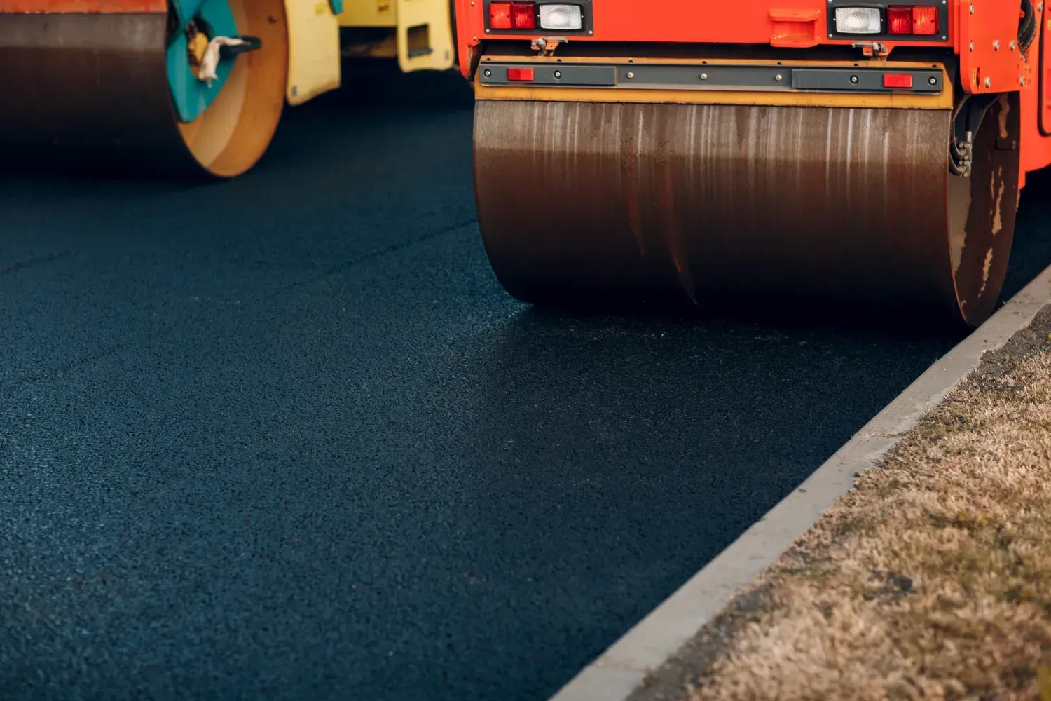 Hardline Asphalt Driveways, Village of Lakewood, 60014